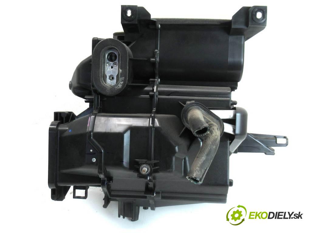 Honda Jazz III 2009 66 kW HATCHBACK 5D 1.2 VTEC 90KM 07-14 1200 topné ...