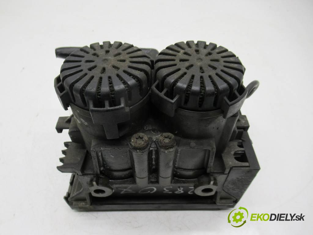 Volvo FH EURO5 GLOBETROTTER 440 ventil modul EBS K001411 20828241 ...