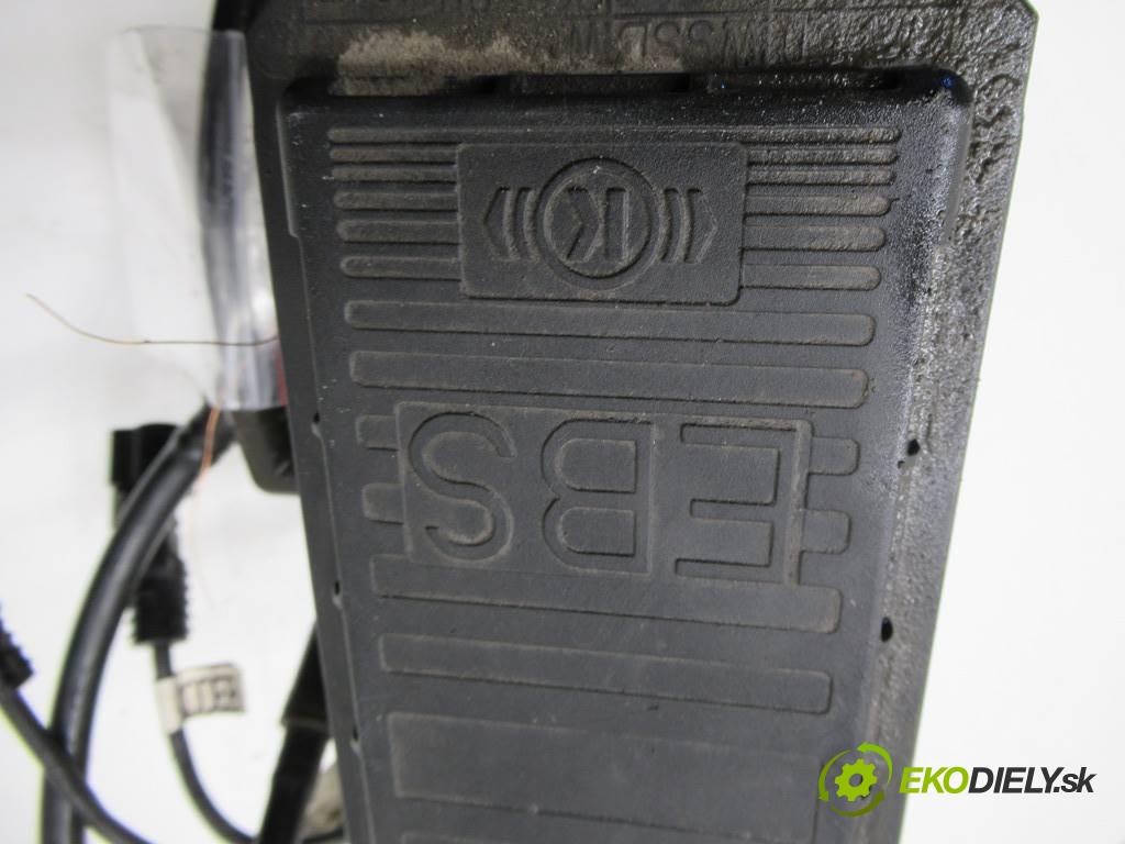 Volvo FH EURO5 GLOBETROTTER 440 ventil modul EBS K001411 20828241 ...