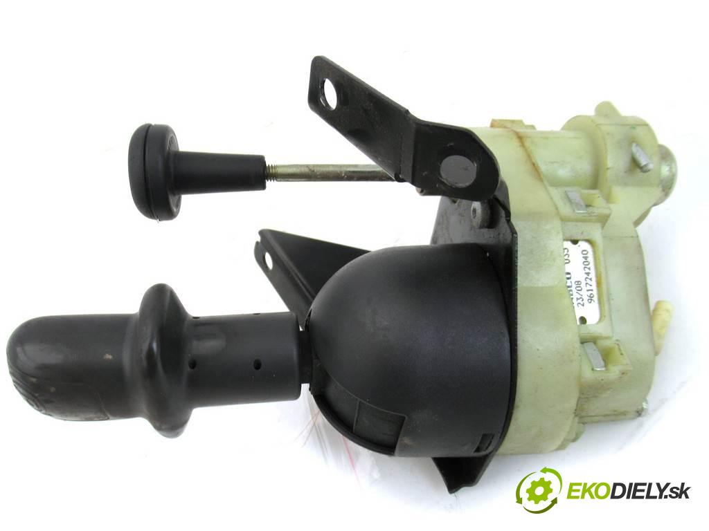 Volvo FH EURO5 GLOBETROTTER 440 ventil kulisa brzdy ruční brzdy ...