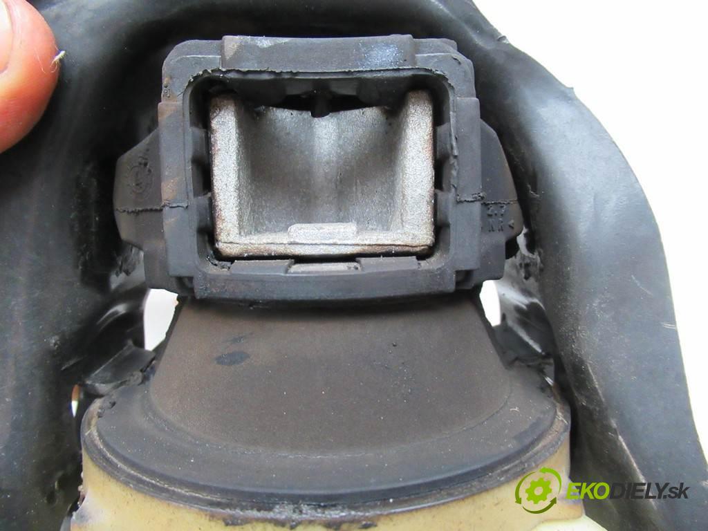 Dacia Duster I LIFT 2014 80 kW 1.5DCI 109KM 13-18 1500 AirBag motora ...