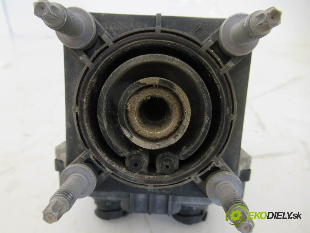 Mercedes-Benz ACTROS 3241 ventil hlavní brzdy 0034319506 | EkoDily.cz