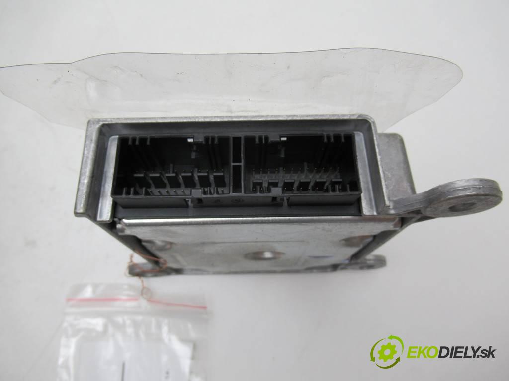 Toyota Aygo II 2018 HATCHBACK 5D 1.0VVTI 69KM 14- 1000 senzor airbag ...