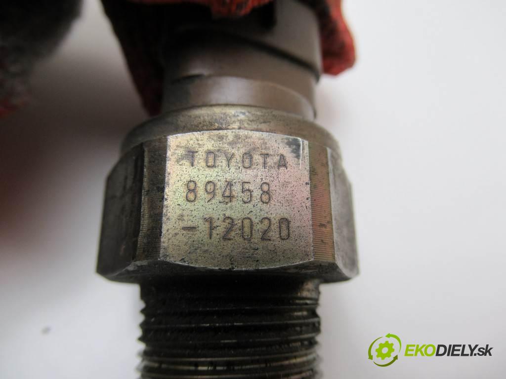 Toyota Corolla E12 HATCHBACK 5D 2.0D-4D 110KM 02-07 snímač tlaku paliva ...