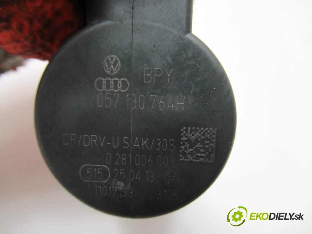 Volkswagen Touran LIFT 2.0TDI 140KM 10-15 Regulátor tlaku paliva ...