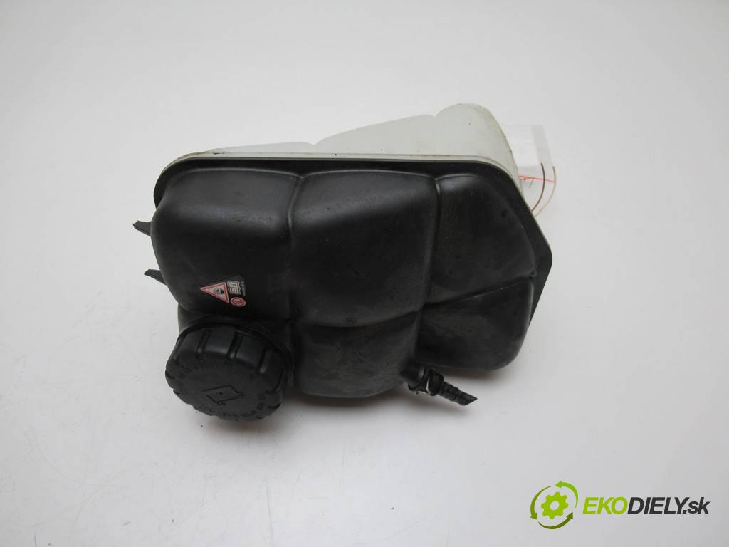 Mercedes-Benz E W211 2005 225 kW SEDAN 5.0B V8 306KM 02-06 5000 nádržka ...