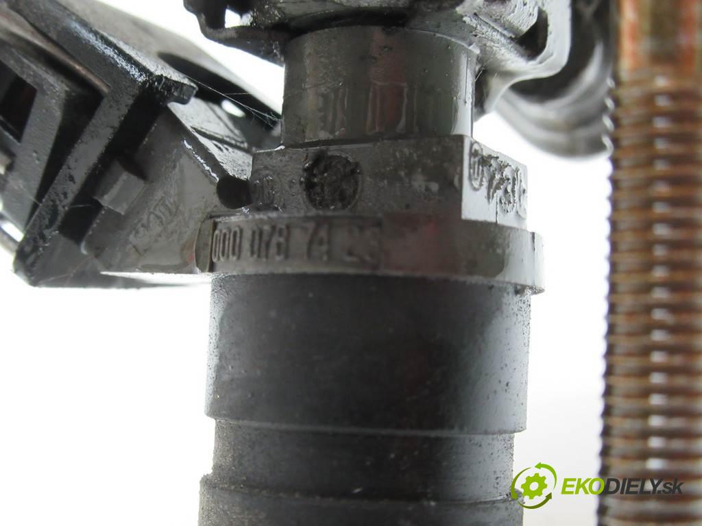 Mercedes-Benz C W202 1994 90 kW SEDAN 1.8B 122KM 93-00 1800 lišta ...