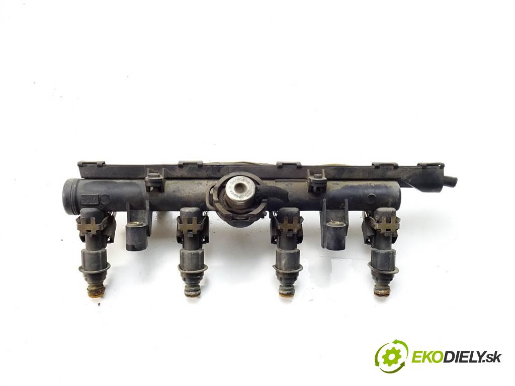 Seat Ibiza II FL 2002 44 kW HATCHBACK 3D 1.4B 60KM 99-02 1400 lišta ...