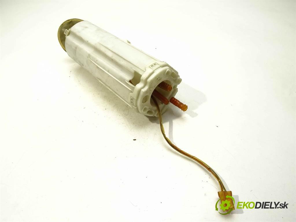 Audi S8 D3 A8 5.2B V10 450KM 06-10 pumpa paliva vnitřní 4E0919087G ...