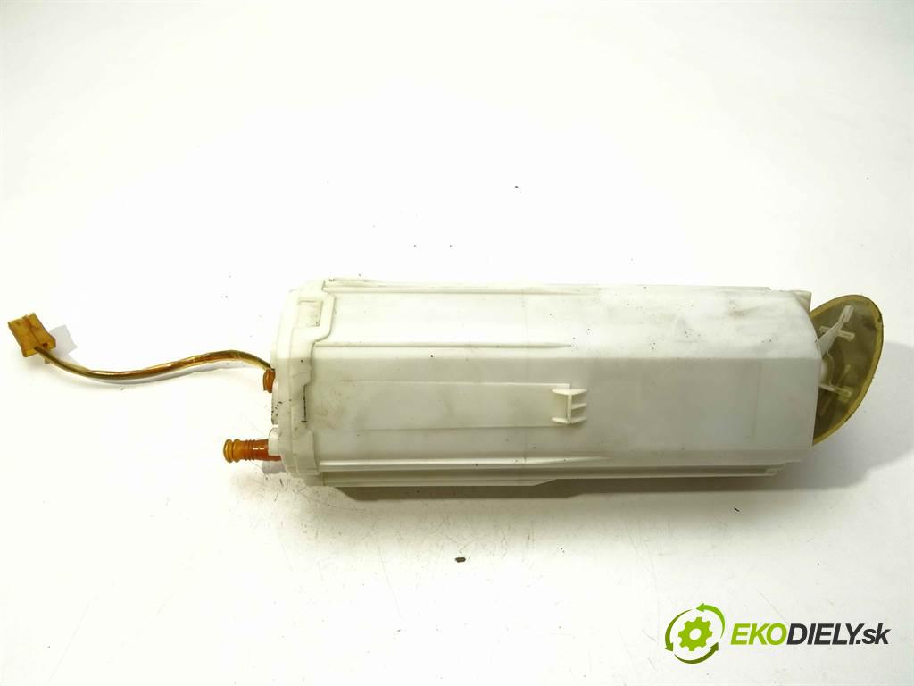 Audi S8 D3 A8 5.2B V10 450KM 06-10 pumpa paliva vnitřní 4E0919087G ...