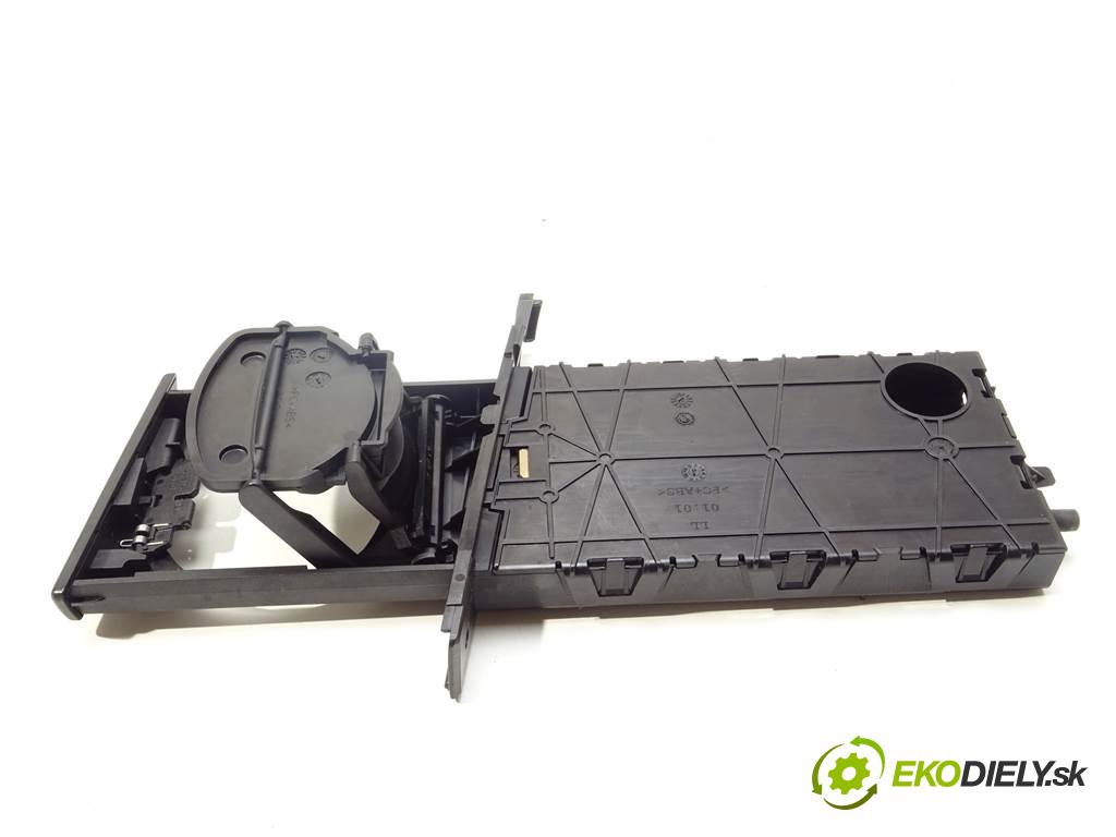 BMW 3 E90 E91 LIFT KOMBI 5D 2.0D 177KM 08-11 držák na nápoje 7127461 ...