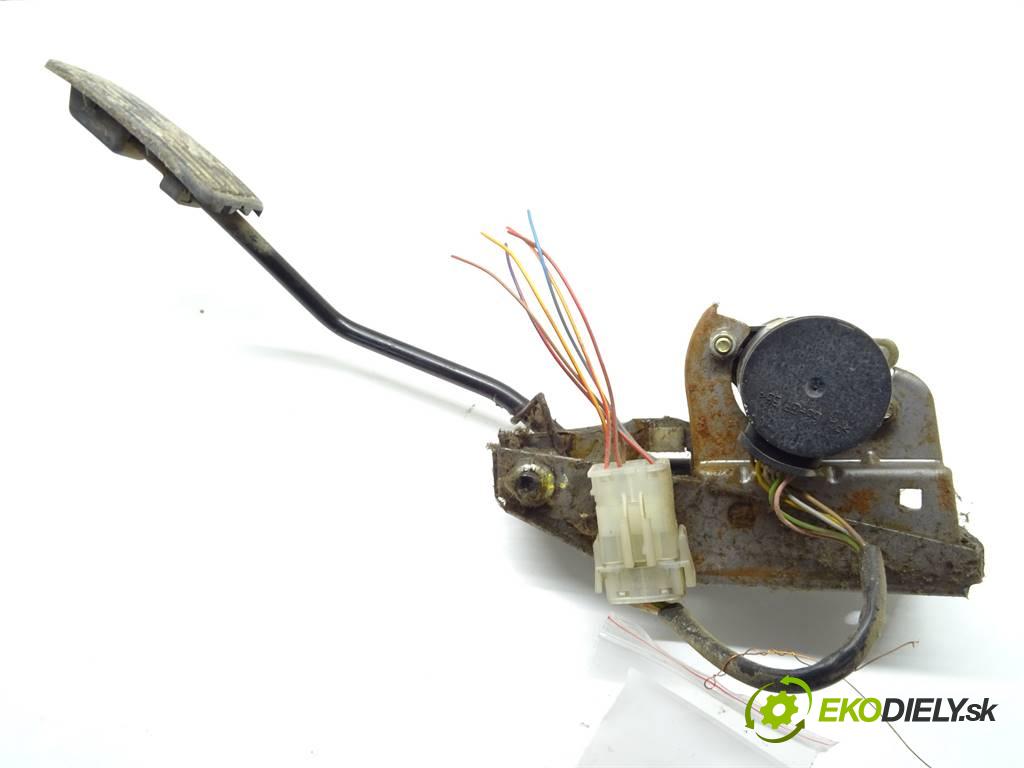 Land Rover Freelander 2000 82 kW 2.0TD4 112KM 96-06 2000 potenciometr ...