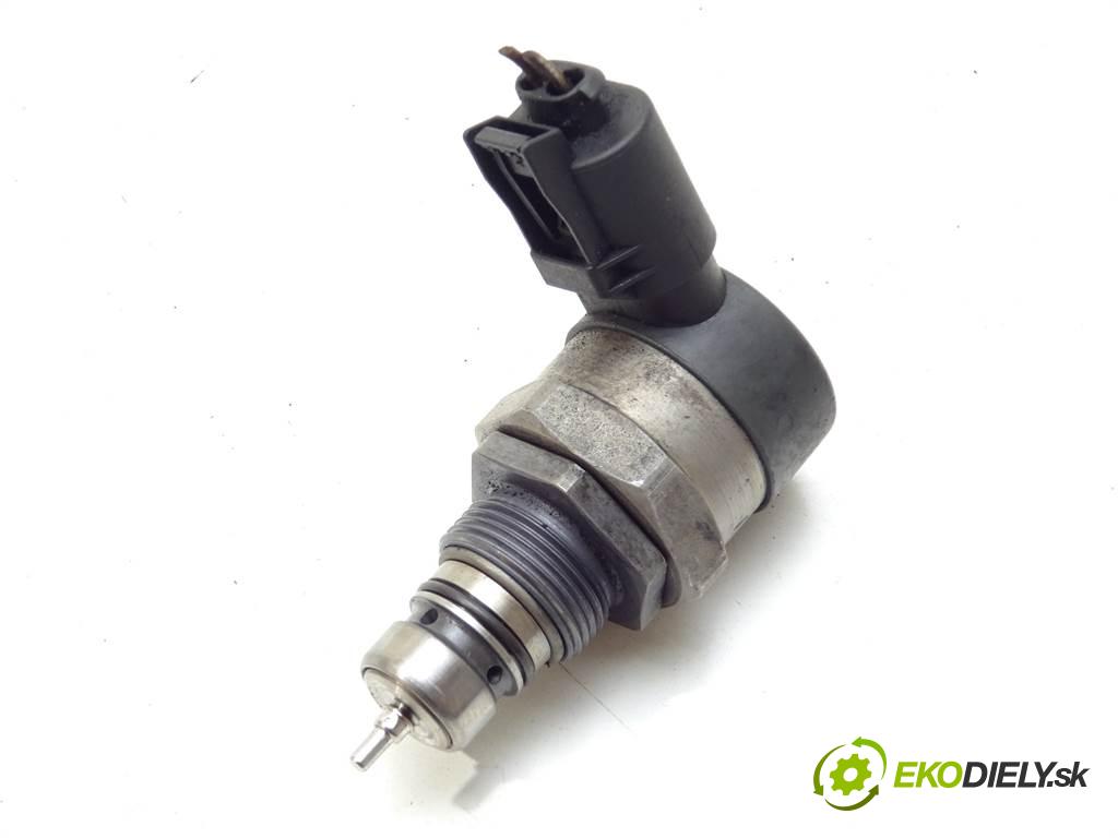 BMW X5 E70 XDRIVE 3.0D 245KM 06-13 snímač tlaku paliva 0281002949 ...