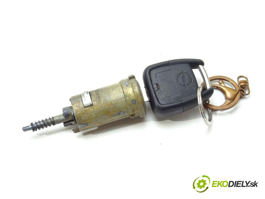 OPEL ZAFIRA A nadwozie wielkoprzestrzenne (MPV) (T98) 1999 - 2005 2.0 ...