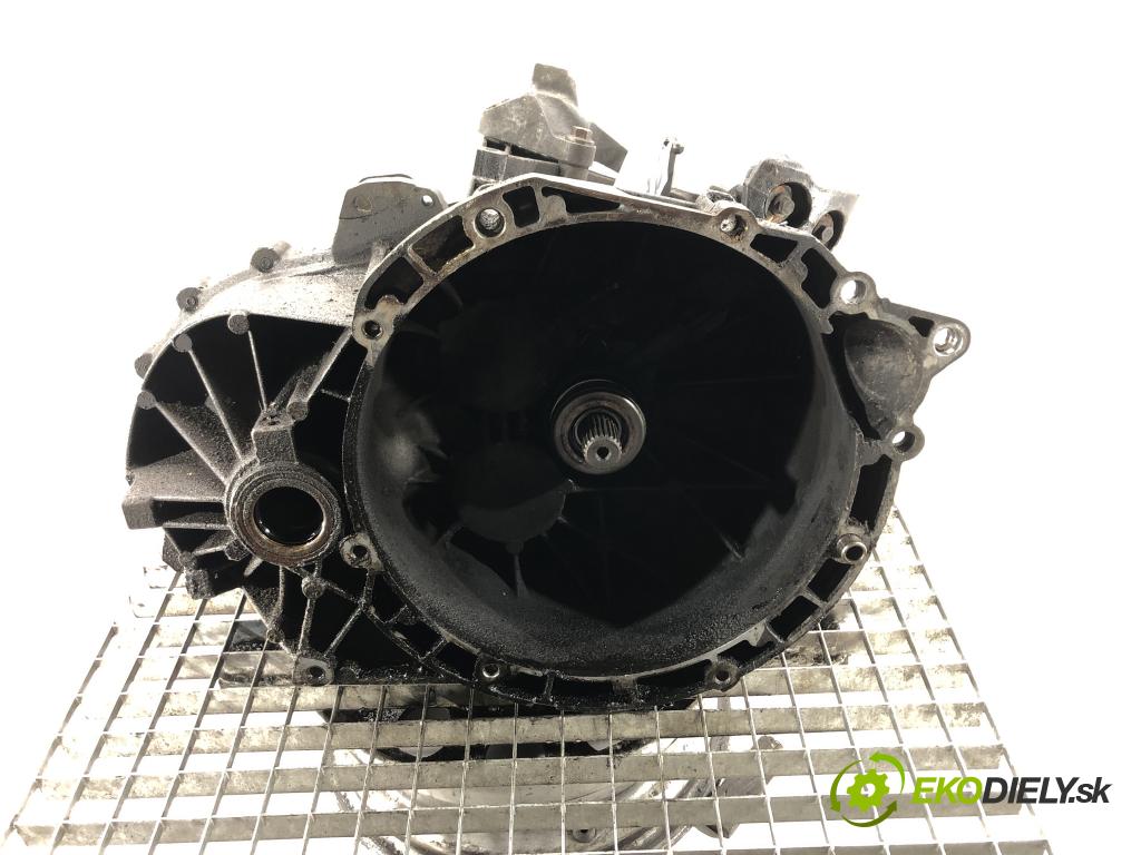 VOLVO V50 (545) 2003 - 2012 2.0 CDI 98 kW [133 KM] olej napędowy 2003 ...