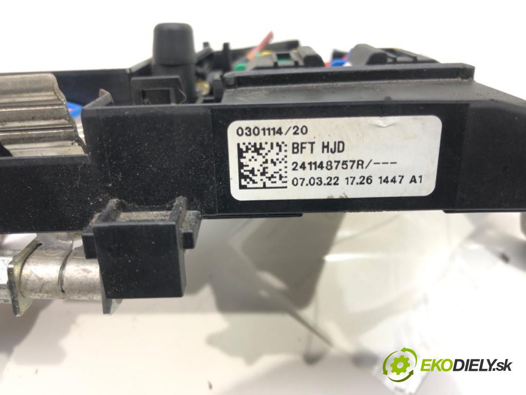 DACIA DUSTER (HM_) 2017 - 2022 1.0 TCe 90 67 kW [91 KM] benzyna 2021 ...