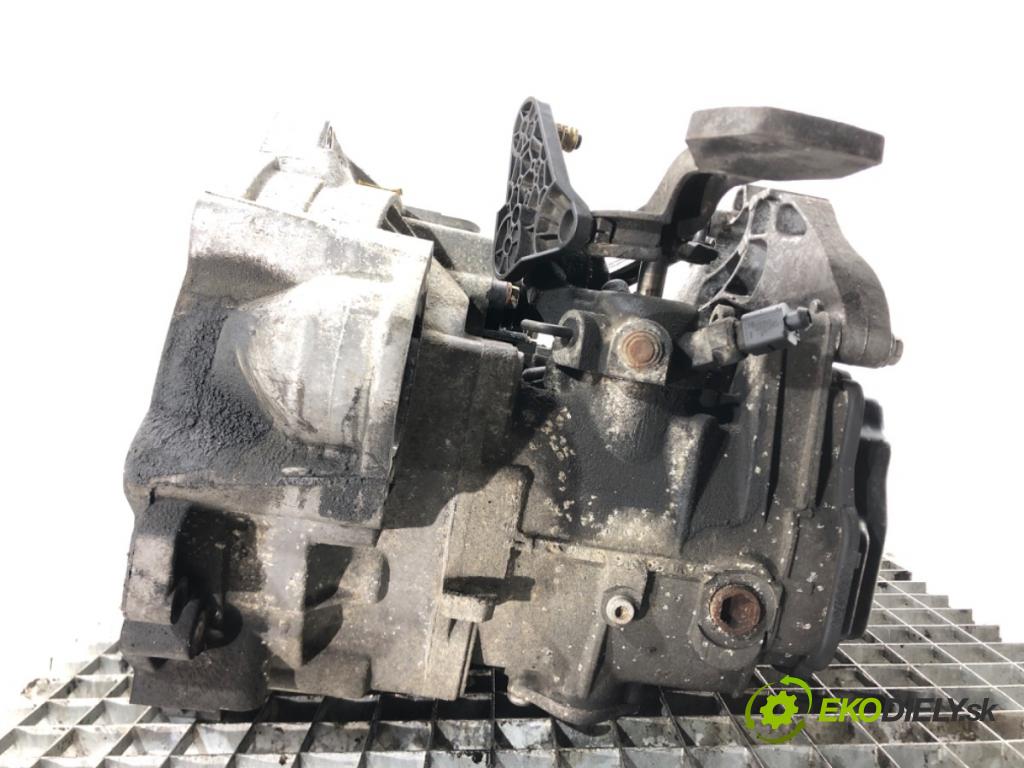 VW PASSAT B6 Variant (3C5) 2005 - 2011 2.0 TDI 81 kW [110 KM] olej napędowy 2008 - 2010 ...