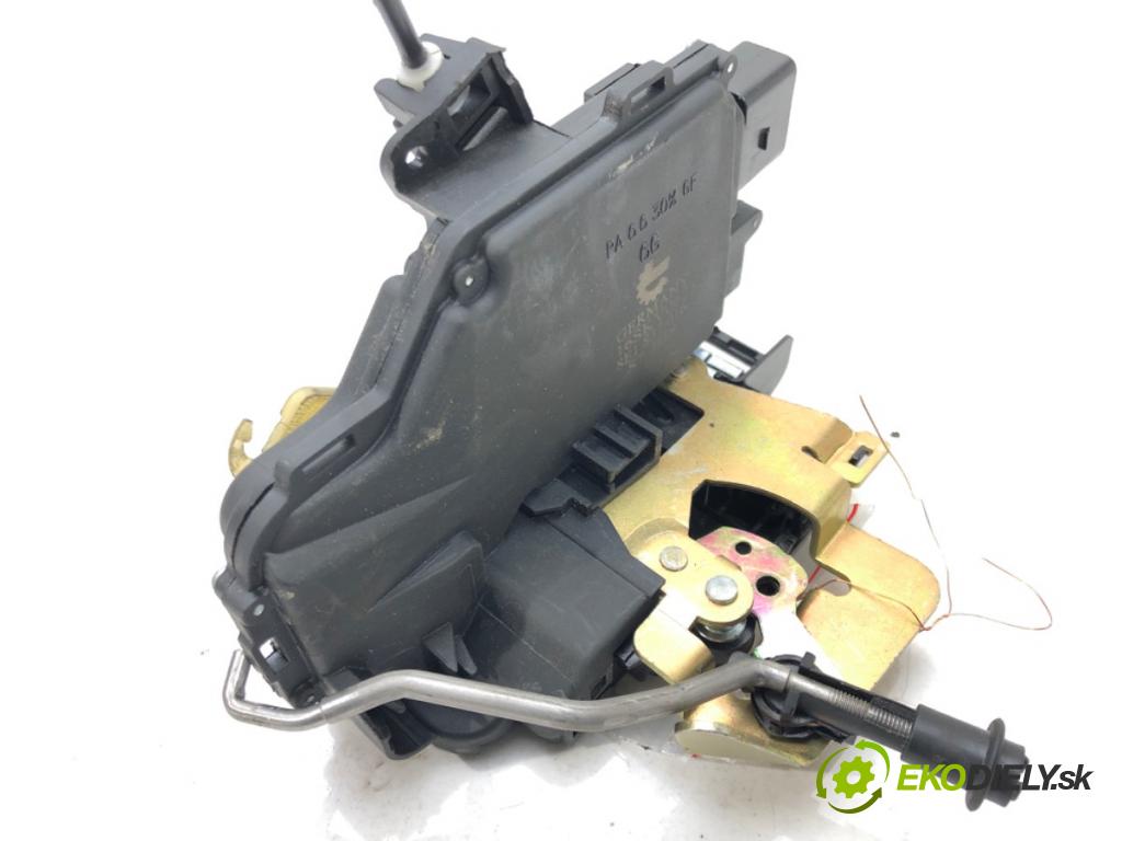 AUDI A6 C5 Avant (4B5) 1997 - 2005 2.5 TDI quattro 132 kW [180 KM] olej napędowy 2000 zámok ...