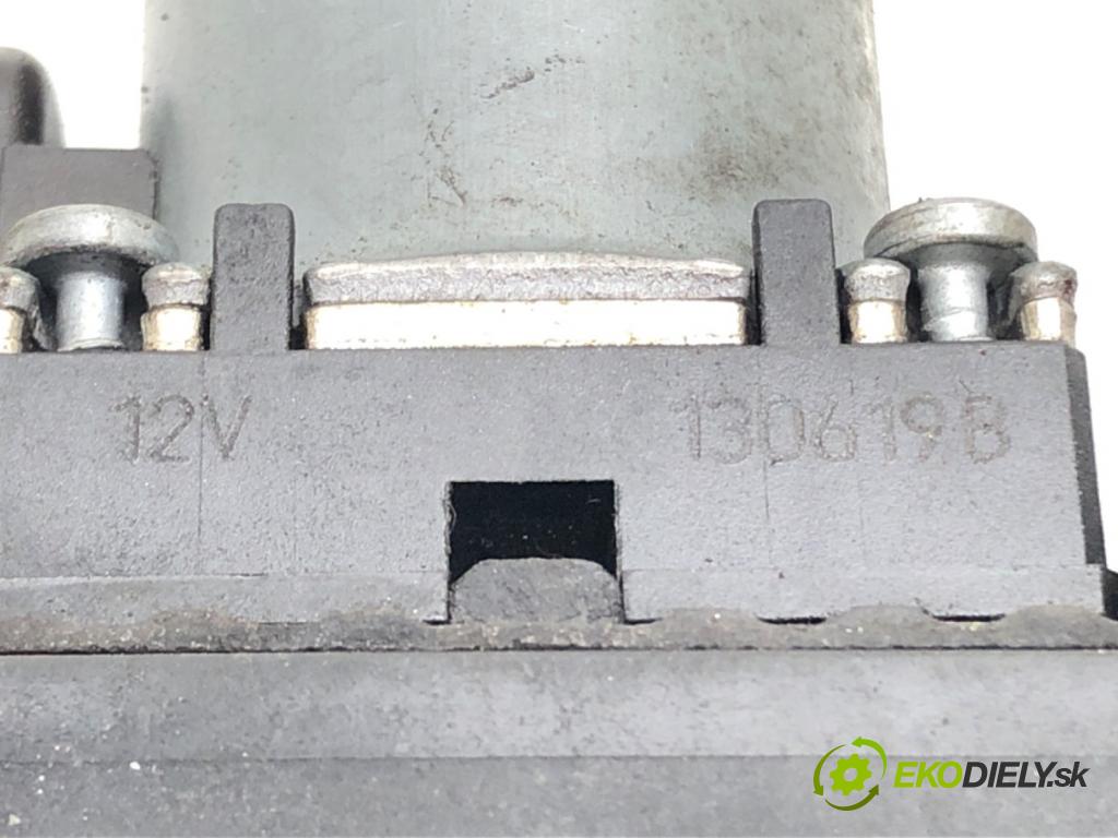 AUDI A6 C6 Avant (4F5) 2004 - 2011 3.0 TDI quattro 165 kW [225 KM] olej ...