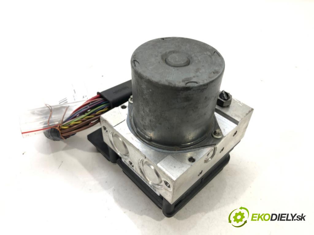 BMW X3 (E83) 2003 - 2011 2.0 d 110 kW [150 KM] olej napędowy 2004 ...