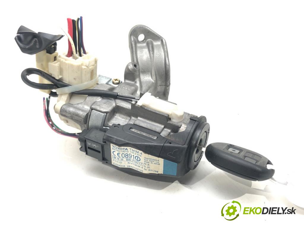 TOYOTA COROLLA Verso (_E12_) 2001 - 2007 2.0 D-4D (CDE120_) 66 kW [90 ...