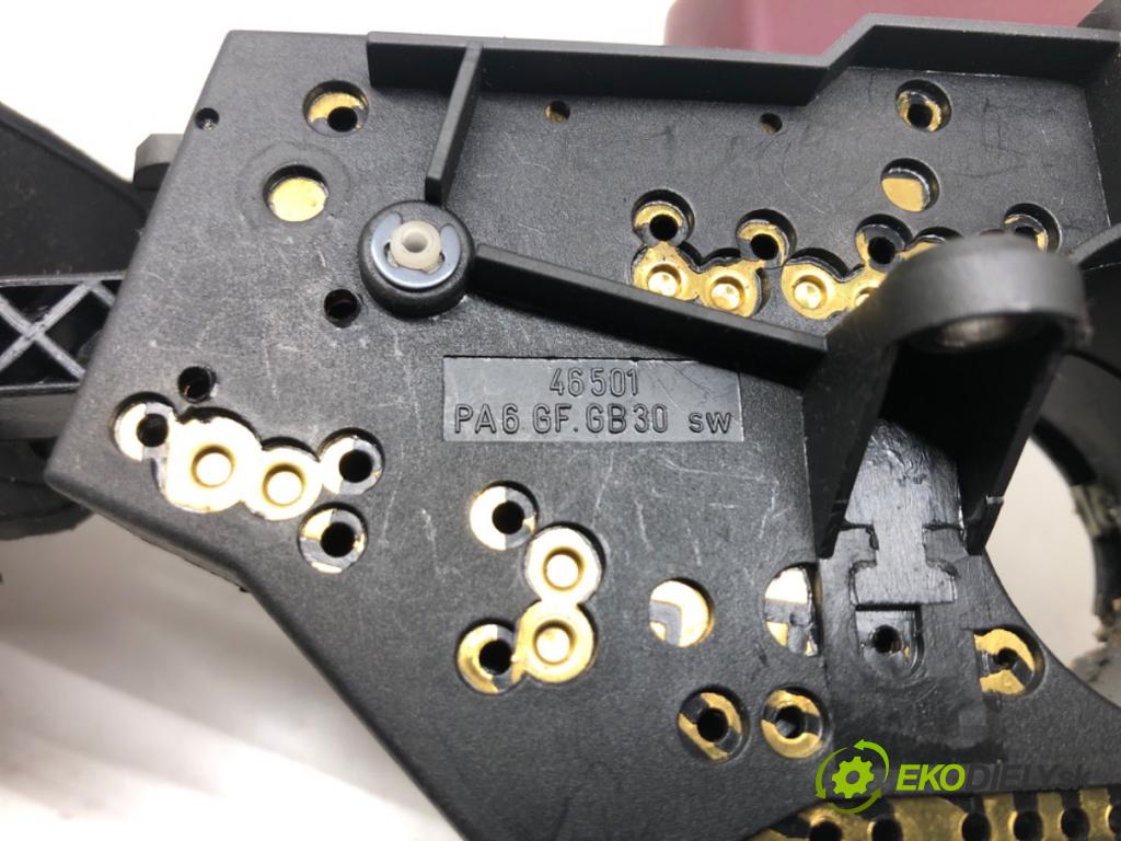 MERCEDES-BENZ KLASA M (W163) 1998 - 2005 ML 270 CDI (163.113) 120 kW ...