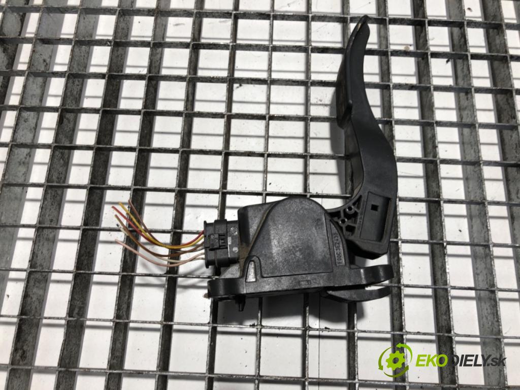 VW CRAFTER 30-35 Autobus (2E_) 2006 - 2016 2.5 TDI 80 kW [109 KM] olej ...