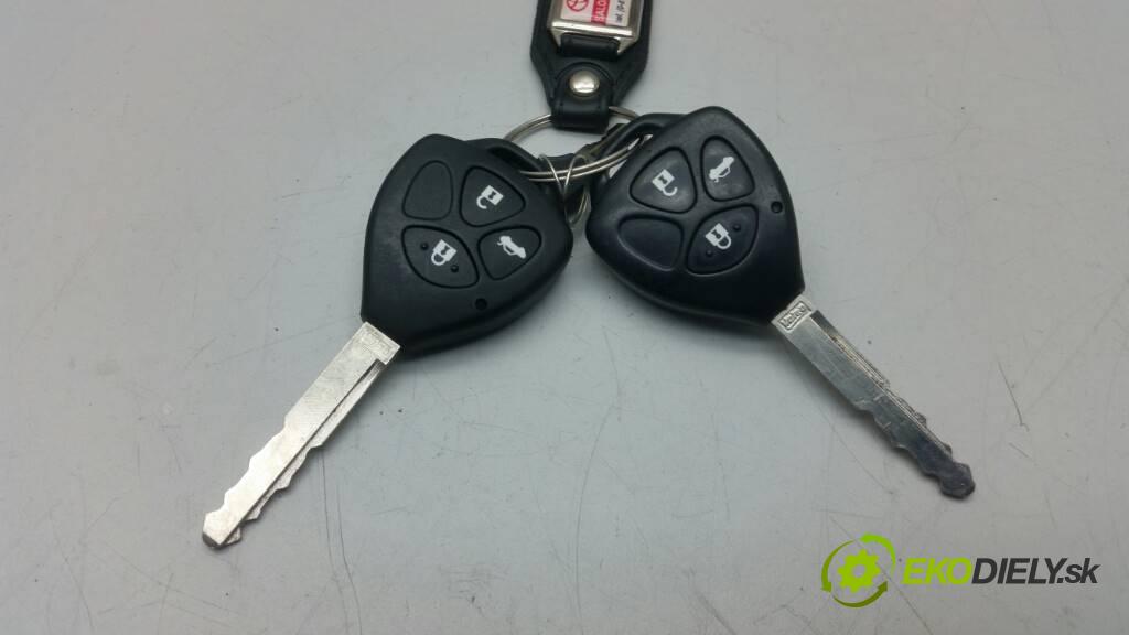 TOYOTA AVENSIS T27 2009 150 kW T27 2.2 D4D spinačka 2 KLUCZYKI ...