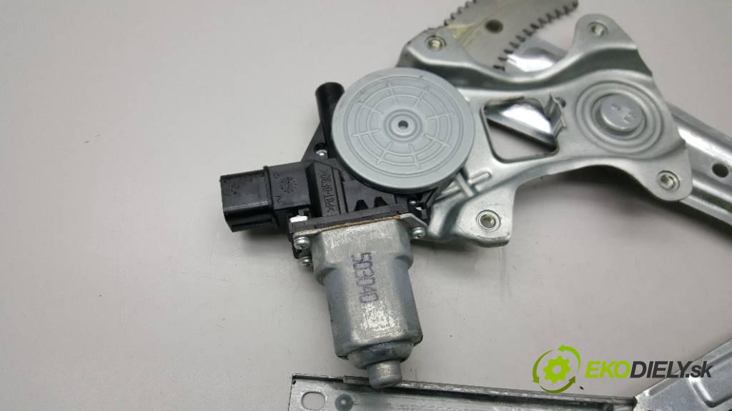 MITSUBISHI ASX 2015 117 kW 1590,00 mechanismus okna přední část levý ...