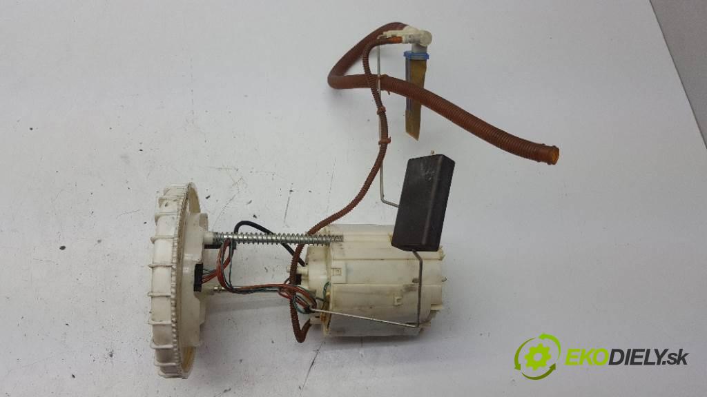 MERCEDES-BENZ R350 4 MATIC 2007 200kW 4 MATIC 3498 pumpa paliva vnitřní ...