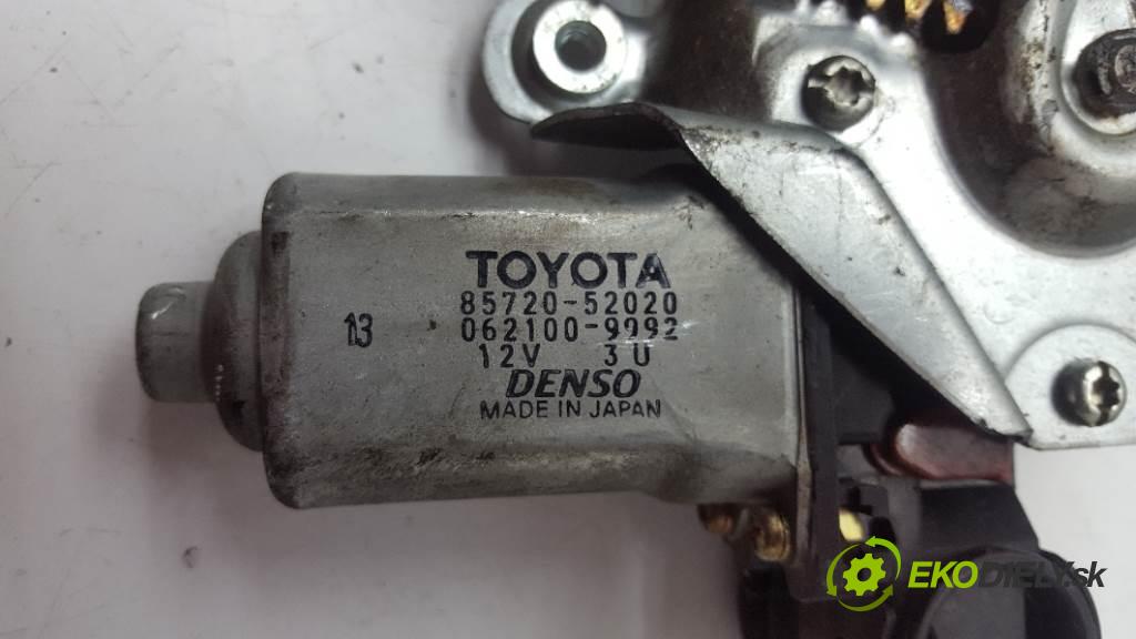 TOYOTA YARIS I 1999 50kW I 998 mechanismus okna přední část levý 85720 ...