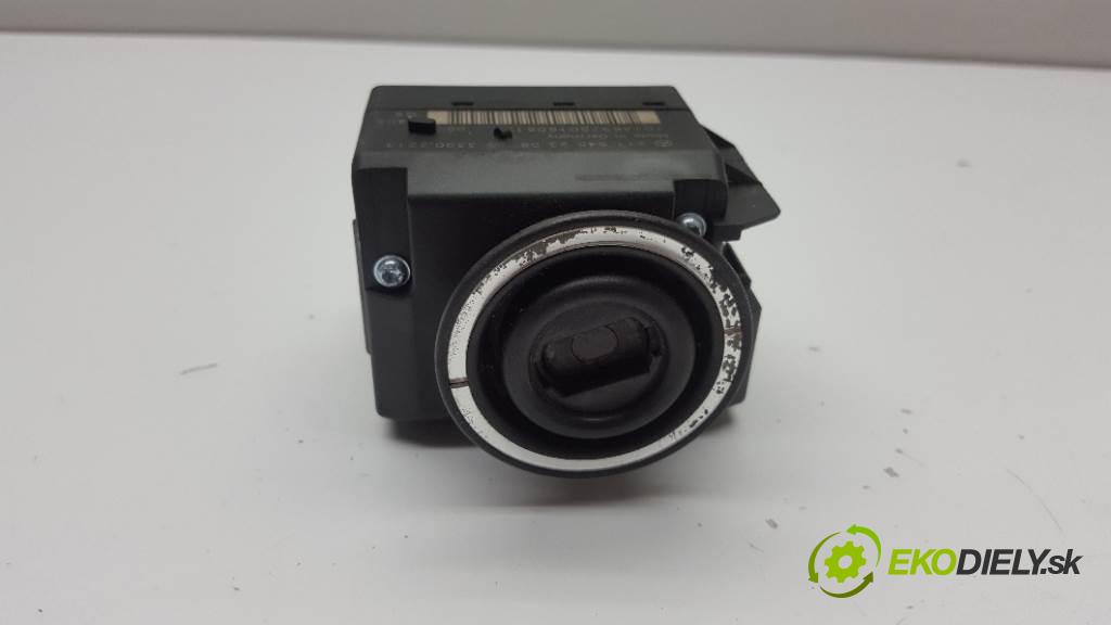 MERCEDES-BENZ W211 2006 170kW 2996 spínačka 2115452308 (Spínací skříňky ...