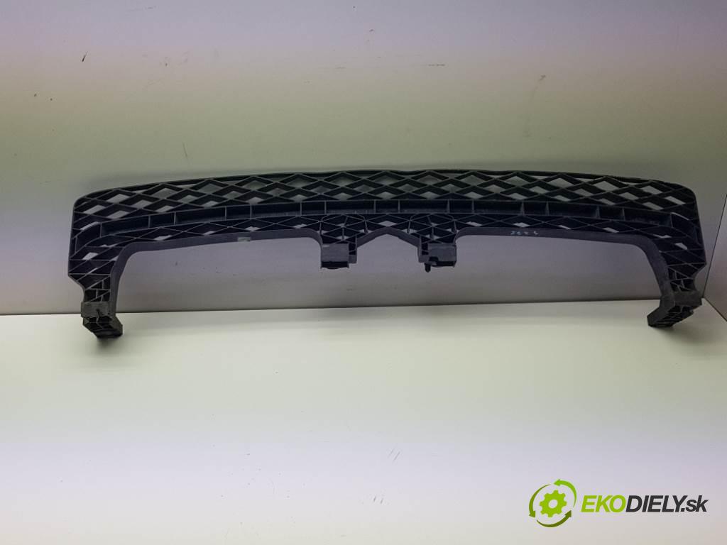 VOLKSWAGEN PASSAT 2013 130kW B7 1968 ABSORBER přední část 3AA807571 ...