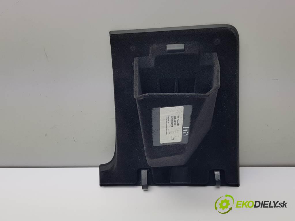 VOLKSWAGEN PASSAT 2013 130kW B7 1968 přihrádka kastlík přístrojovky ...