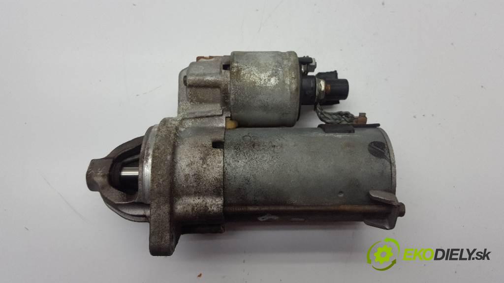 MERCEDES-BENZ W169 2008 70kw 1498 startér 0061510301 (Startéry ...