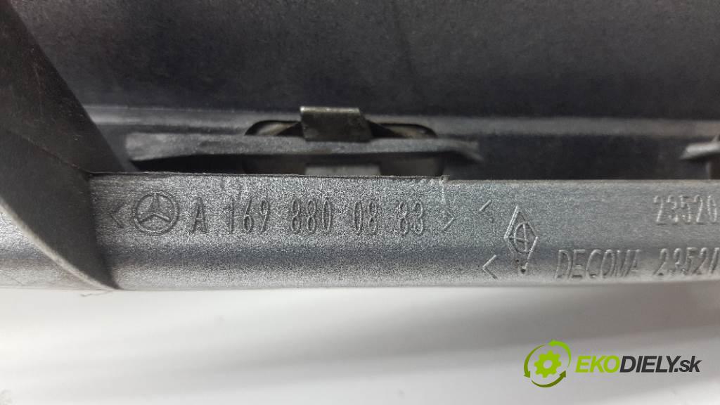 MERCEDES-BENZ B180 CDI W245 2005 80kw W245 1992 mřížka maska ...