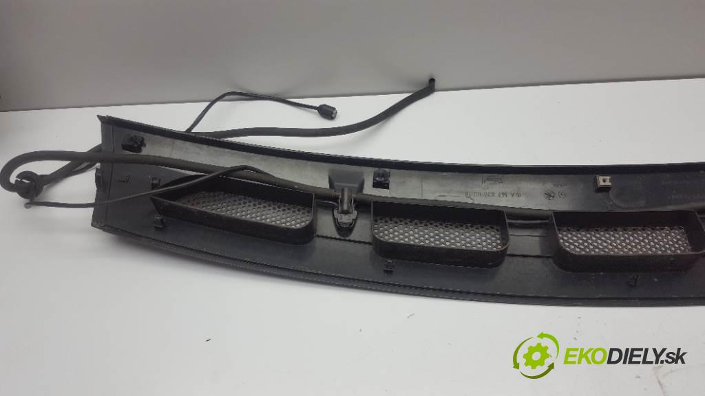 MERCEDES-BENZ B180 CDI W245 2005 80kw W245 1992 torpédo plast pod čelní ...