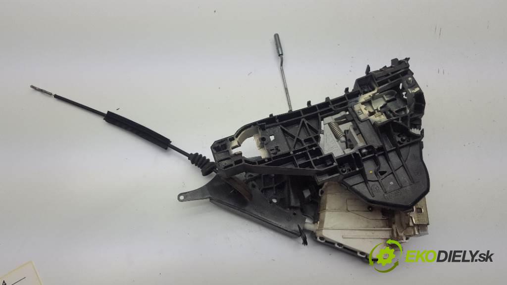 MERCEDES-BENZ B180 CDI W245 2005 80kw W245 1992 zámok přední část levý ...