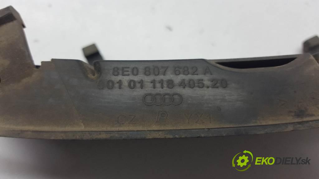 AUDI A4 B6 2002 96kw B6 1896 lišta nárazníka KOMPLET 8E0807682 ...