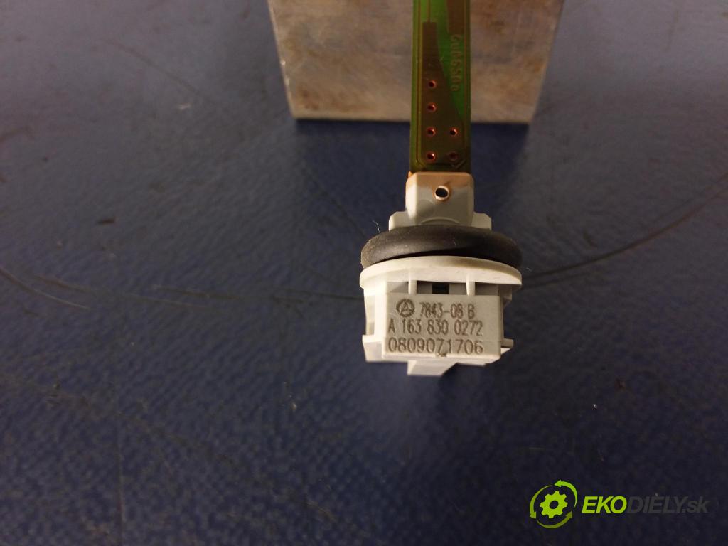 Mercedes R-klasa 2008 snímač A1638300272 | EkoDily.cz