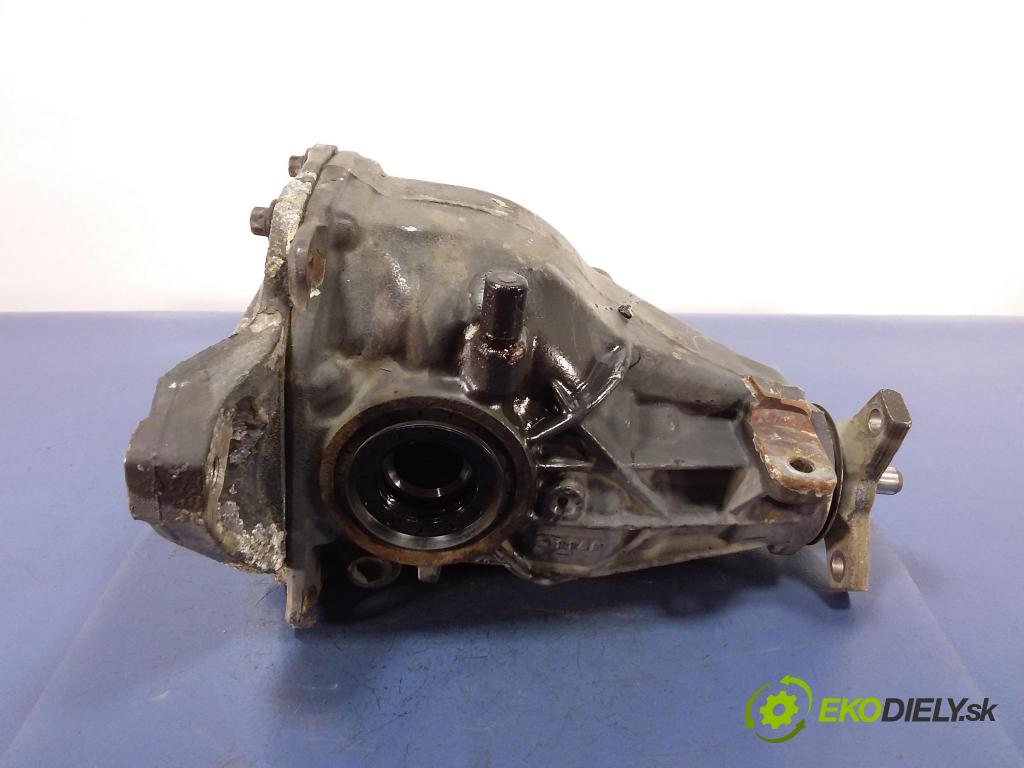 Mercedes C-klasa 2012 mechanizmus diferenciál: diferenciál: 2043510308 ...