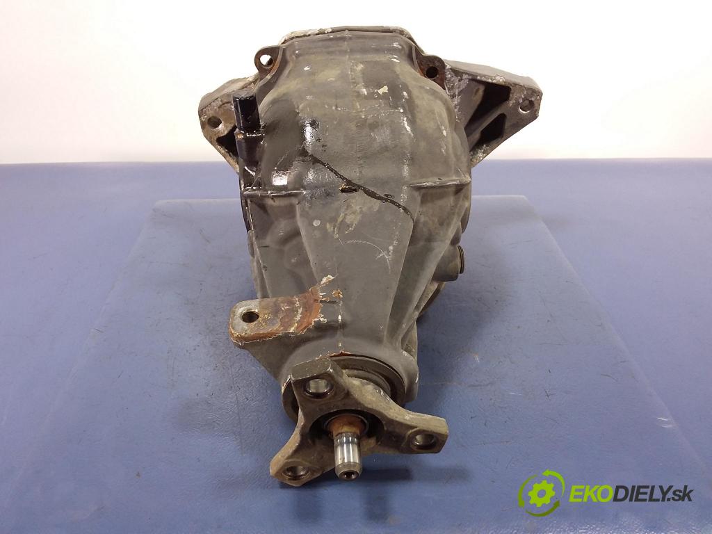 Mercedes C-klasa 2012 mechanizmus diferenciál: diferenciál: 2043510308 ...