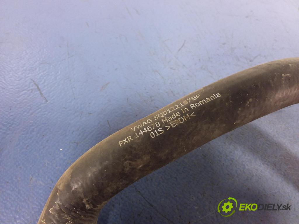 Skoda Octavia 2016 trubka Chladič: 5Q0122157BP | EkoDily.cz