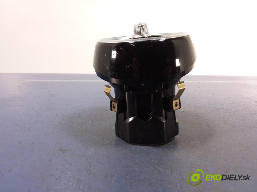 Mercedes GLC-Klasa 2018 Prúd vzduchu: Vzduch: A2058304604 | EkoDiely.sk