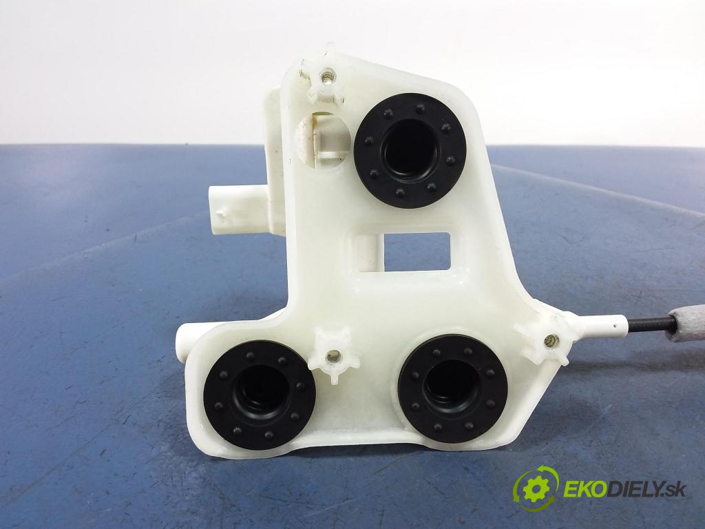 Mercedes GLC-Klasa 2018 zámok Klapky: kufra: A0997400600 | EkoDiely.sk