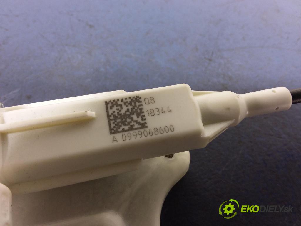 Mercedes GLC-Klasa 2018 zámok Klapky: kufra: A0997400600 | EkoDiely.sk