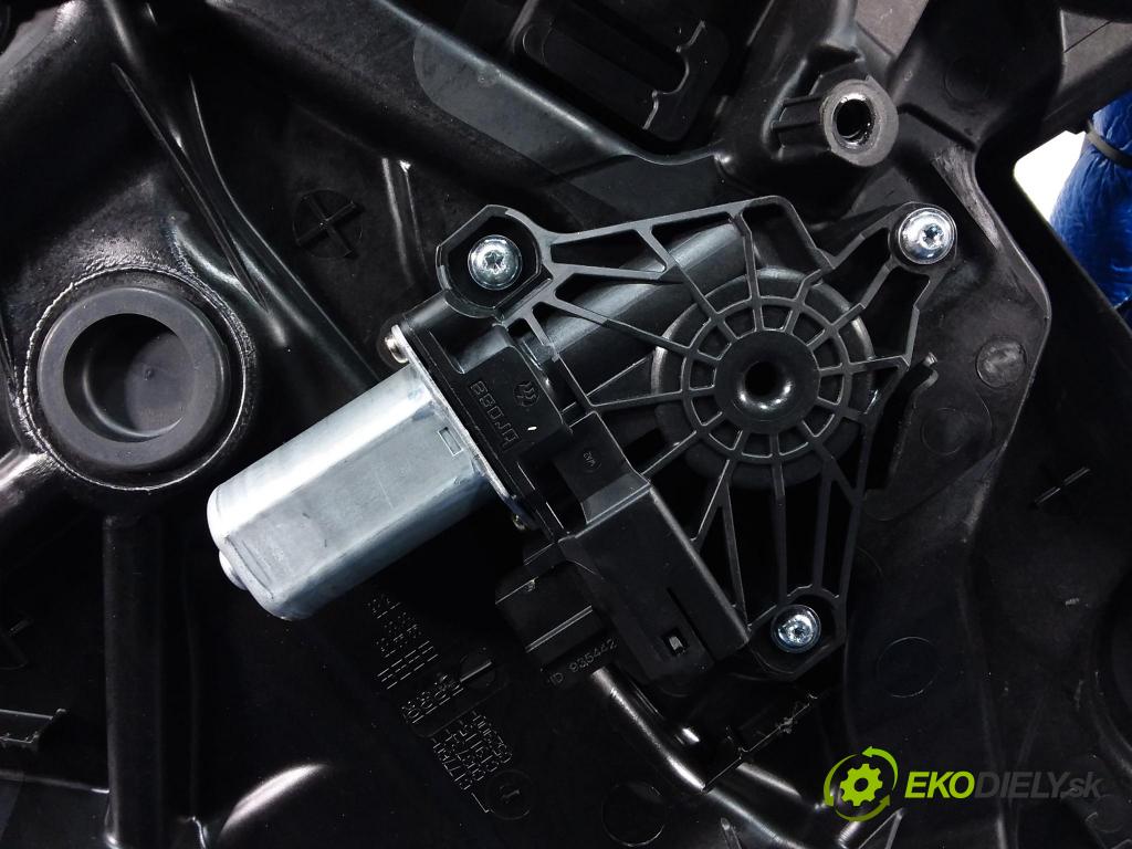 Mercedes GLC-Klasa 2018 mechanismus stahování Sklenka: Zad: Levý ...