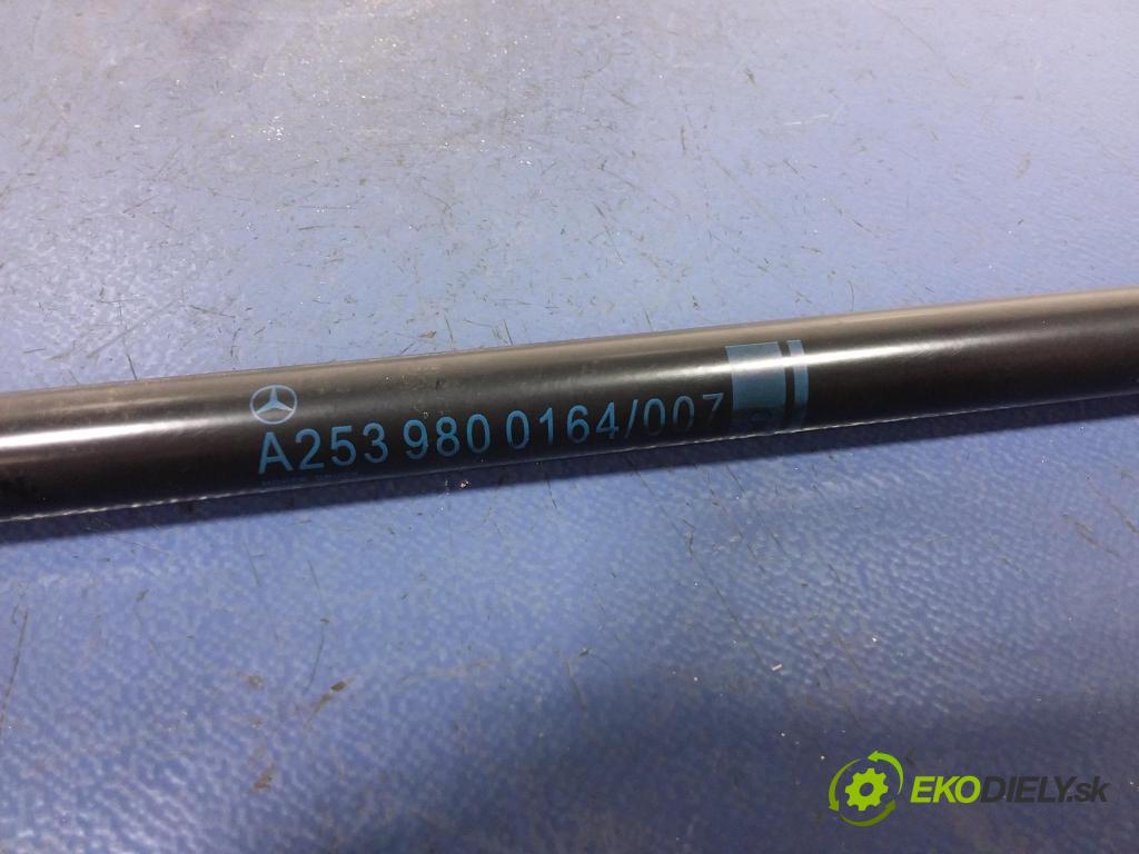 Mercedes GLC-Klasa 2018 Zadná: Klapky: A2539800164 | EkoDiely.sk