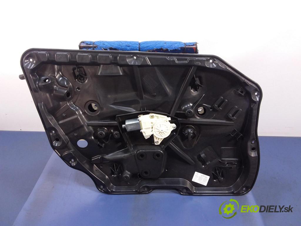 Mercedes S-klasa 2014 Výtah Sklenka: Přední Levý: A2227200193 | EkoDily.cz