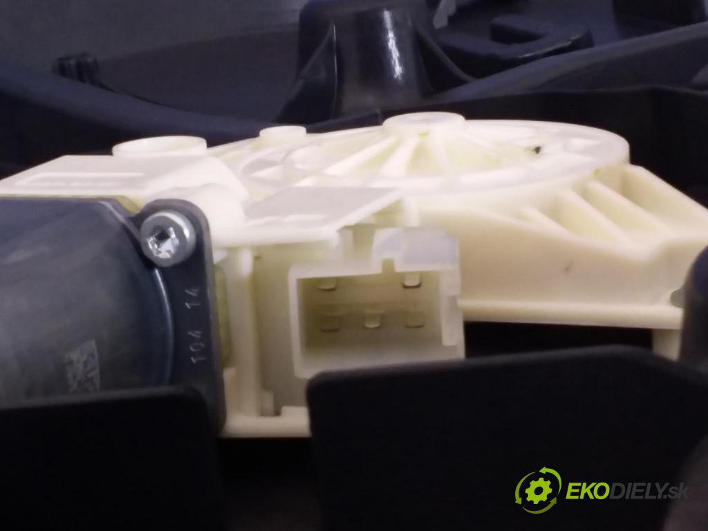 Mercedes S-klasa 2014 Výtah Sklenka: Přední Levý: A2227200193 | EkoDily.cz